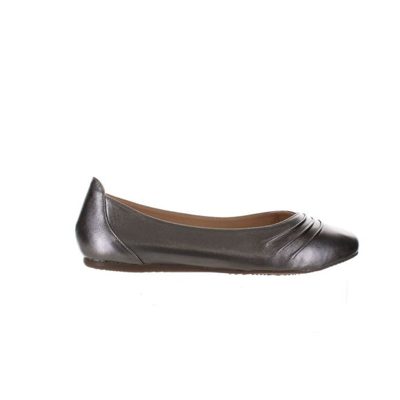 SoftWalk | Shoes | Softwalk Womens Safi Pewter Ballet Flats Size 2 Wide ...
